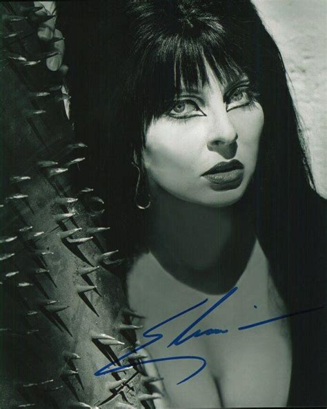 Elvira Sexy Elvira Signed 8x10 Photo With Coa 3872940352