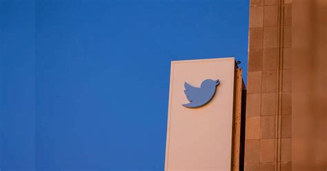 Twitter Inc Twitter Asks Judge To Toss Out Proposed Sex Bias Class