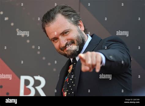 Daniel Christensen Actor Gesture Single Image Cropped Single Motif Portrait Portrait