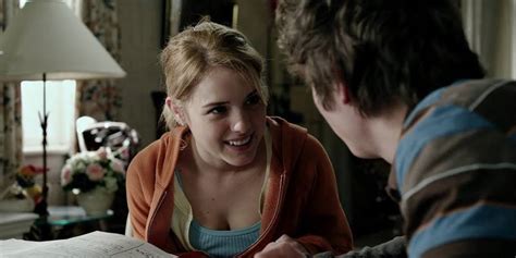 Karen Jackson Where Shameless Laura Slade Wiggins Is Now