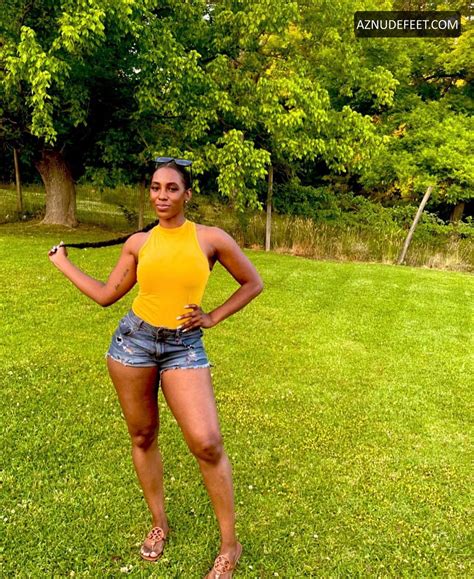 Sheena Quick Feet Aznudefeet