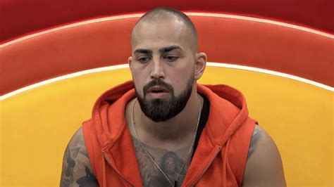 Взривоопасна среща в Биг Брадър Виктор лице в лице с гаджето на Теодора Звезди Womanbg