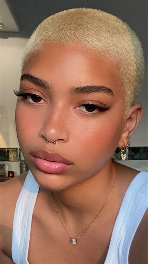 26 Low Maintenance Short Haircuts For A Trendy Yet Time Saving Look