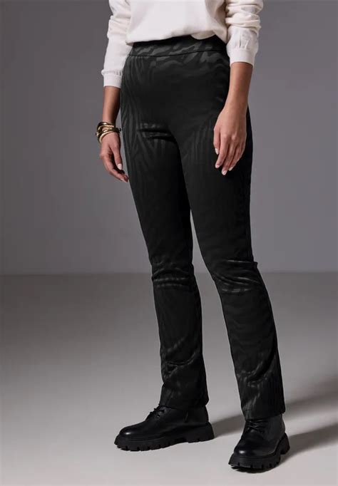 Street One Bootcut Jacquard Broek Voor Dames In Zwart Street One