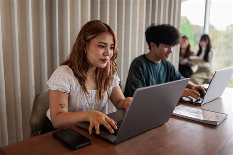 What Next Gen Learners Want From Elearning In 2025 Itc Learning