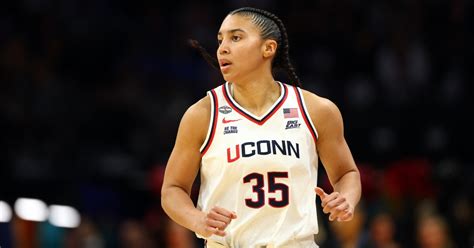 Azzi Fudds Historic Dallas Wings Rookie Contract Details Revealed