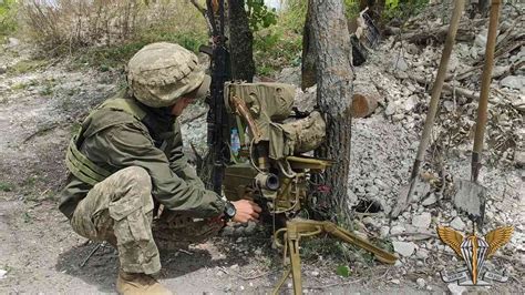 Миколаївські десантники знищили два танки і живу силу окупантів ВІДЕО ШоТам