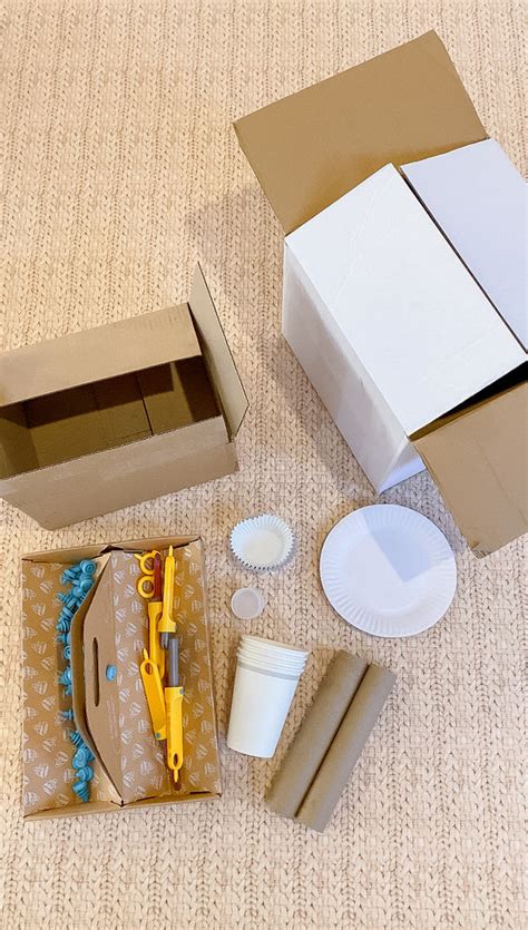 How To Make A Cardboard Robot How To Build A Cardboard Robot Makedo