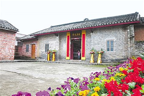 谭寿林：英雄气势令敌胆寒