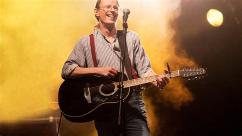 Interview Mit Alexander Scheer “den Kennt Doch Keiner“ Kurier