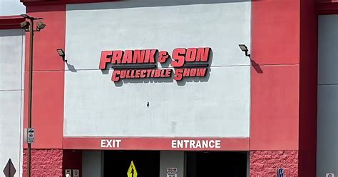 People Drive From All Over California To Shop At This Massive