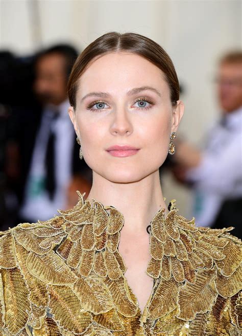 Evan Rachel Wood Spricht über Missbrauchserfahrungen Gmx