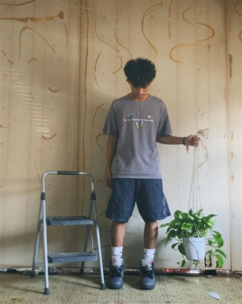 Pin By Gunngideon On Fahsion Fahsion Save Female