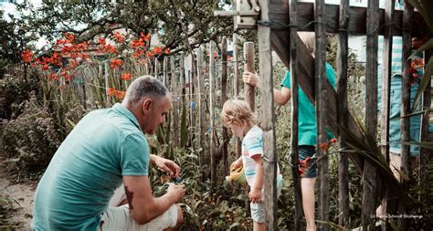 Its In Our Hands Papapi What Would A World Look Like