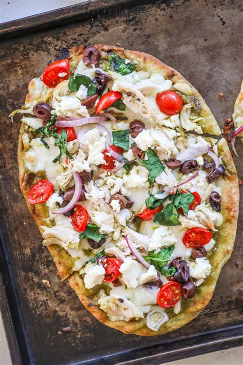 Mediterranean Chicken Flatbread