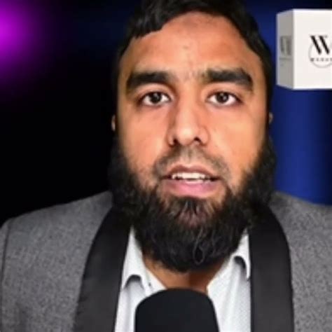 وقار ملک کیا کہتے ہیں Youtube