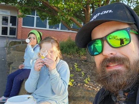 Adelaide Single Dad Drew Ryan Diagnosed With Incurable Bowel Cancer