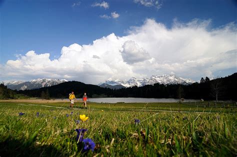 Couple Hiking At Lake Gerold Near License Image 70251975 Lookphotos