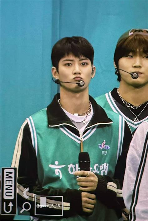 확신의 꽃사슴상이 되고 싶었던 한 신인 남자 아이돌 인스티즈instiz 이슈 카테고리