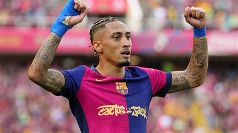 ‘thats Why We Made Him Captain Deco Hails Raphinha