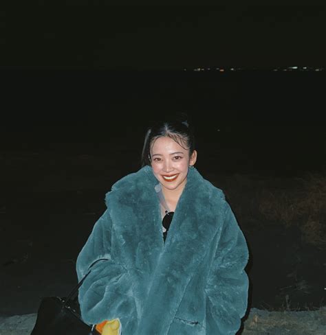 谷岡美沙紀 （新田ミオ） 遠出したある日👶🏻🫶 ビールとホルモンが合いすぎて ぺろっとビールも一本飲んじゃった😂 昔ビール飲めなかったのに どんどん好きになるの不思議 嫌いなもんは嫌いって