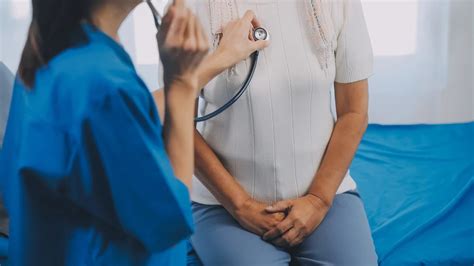 61起肺癌免疫治療健保給付放寬如何選？醫籲：確診先做『這』檢查 Enn台灣電報