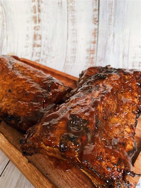 Crockpot Barbecue Ribs