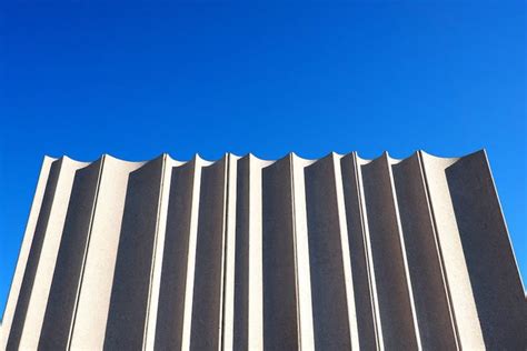 212 Stuart Precast And Fluted Concrete Panels In Boston Spring
