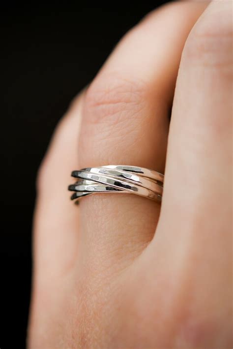 Interlocking Rings For Couples