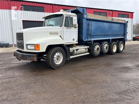 1999 Mack Ch613 Upcoming Auctions In Wooster Ohio Equipmentfacts