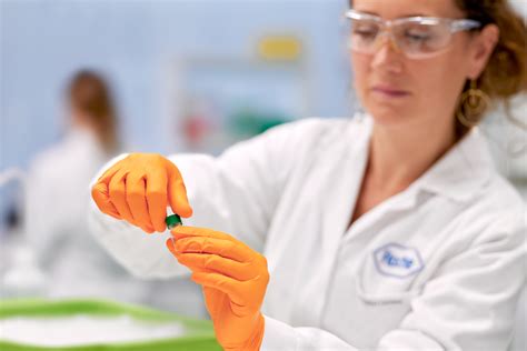 Roche Bolivia Roche Anuncia Alianza Estratégica Con Inti Para La Distribución De Productos