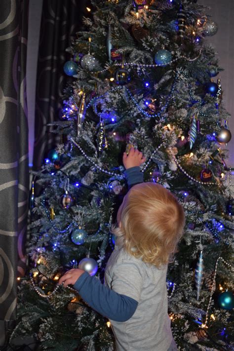 Asus Zenfone 5 LTE Review Family Fever