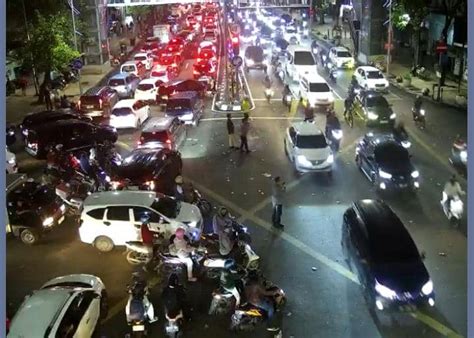 Data Bps Ekspor Jatim Tumbuh 16 64 Persen Impor Turun 3 56 Persen Idn Times Jatim