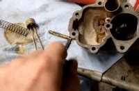 Homemade Carburetor Stand - HomemadeTools.net