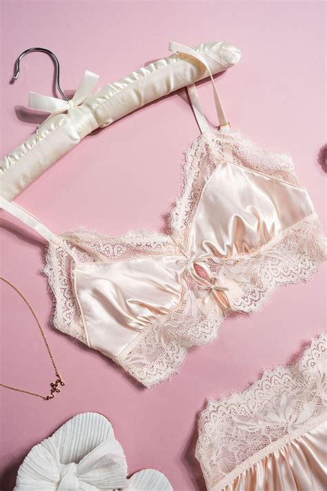Lacy Satin Bralette Champagne Mentionables
