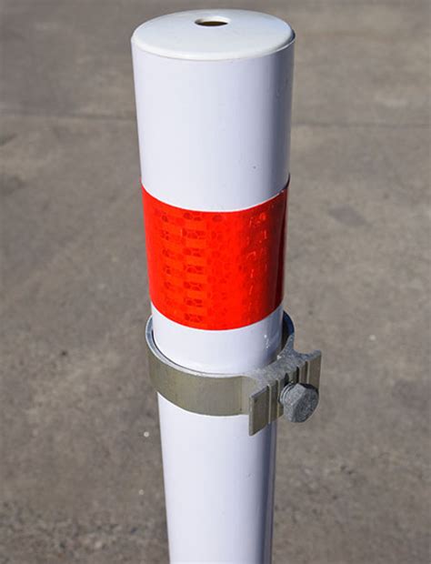 Defender Flexible Delineator And Sign Pole