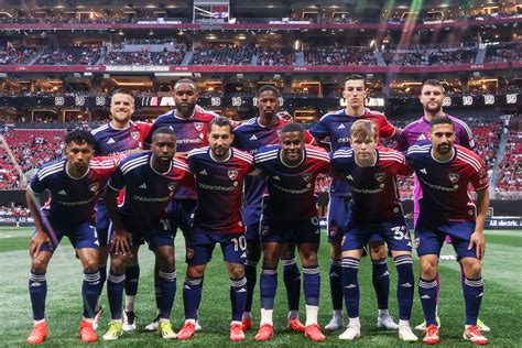 Atlanta Y Dallas Se Reparten Puntos En El Mercedes Benz