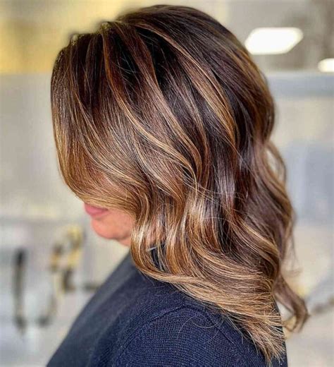50 Best Caramel Highlight Ideas For Every Skin Tone
