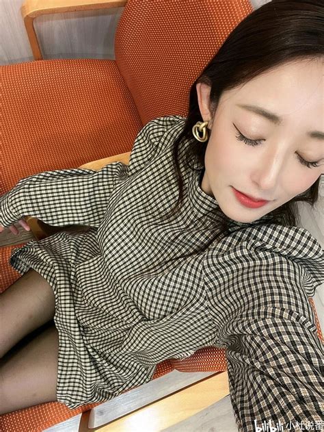 1分钟认识岛国老师 松冈玲（217） 哔哩哔哩