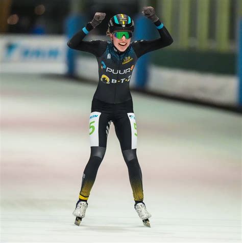 Mossinkoff Zegeviert In Haarlemse Tweestrijd Schaatsen Nl