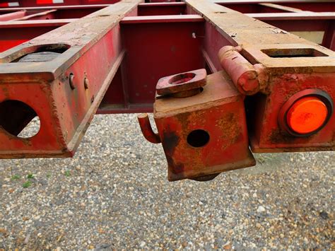 070209 Combination Container Chassis 19 Lr Innova Industries