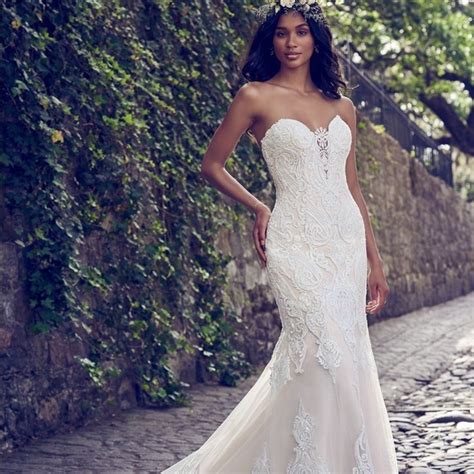 Maggie Sottero Dresses Maggie Sottero Autumn Ivory Wedding Dress