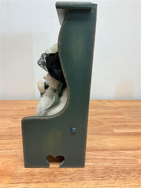 Lot 2 Boyds Bears On Green Bench