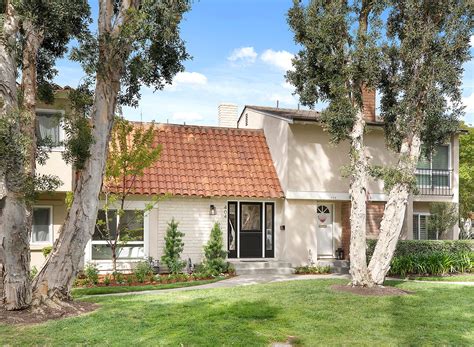 404 Vista Roma Newport Beach Ca 92660 Zillow
