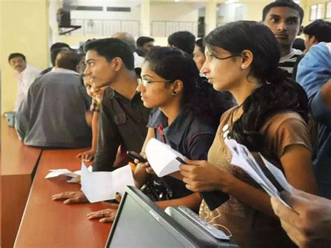 बार्टीने जाहीर केलेली विशेष अनुदान योजना अंमलबजावणीपूर्वीच कायमची बंद