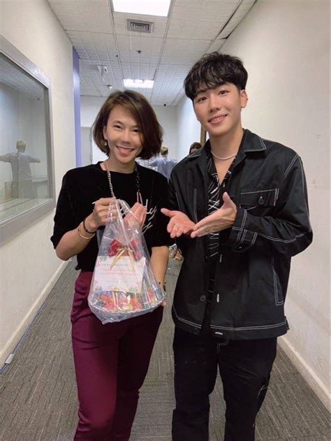 ปักพินโดย ♡ ใน บอนซ์พร้อมไปกับหยิ่นวอร์