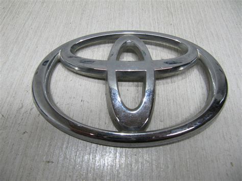 Купить Эмблема значок Тойота 14-9.5см.Toyota Оригинал 90975W2001, цена ...