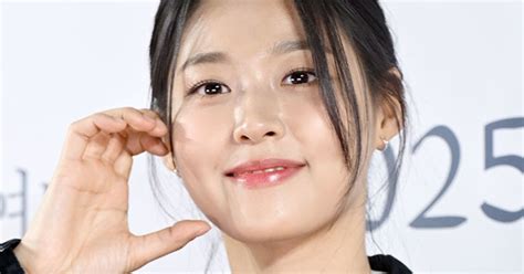 포토 김설현 예쁜 하트