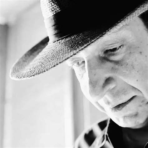 تصاویر بیوگرافی، عکس های شخصی و زندگی خصوصی نادر مشایخی آهنگساز و رهبر ارکستر ایرانی