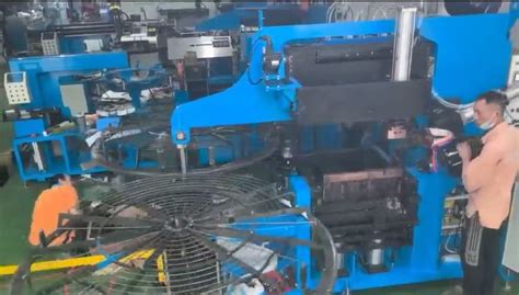 Automatic Double Station Welding Machine For Half Fan Guard Mwm184